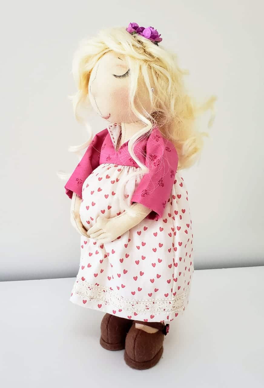 Projeto Digital PDF: Molde Boneca Gravidinha - Amellie